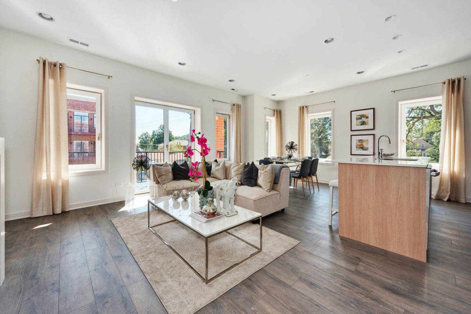 About Us - Daniel Management